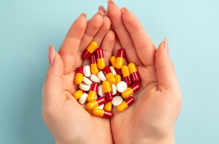 How to Identify Pills with Pill Identifier? A Detailed Guide